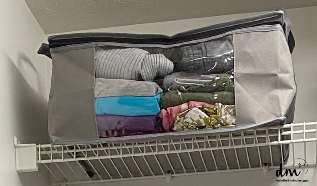 Tips for Storing Bulky Sweaters: Creative Storage Ideas - Declutter in ...