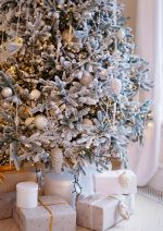 easy ways to store Christmas trees - Declutter in Minutes