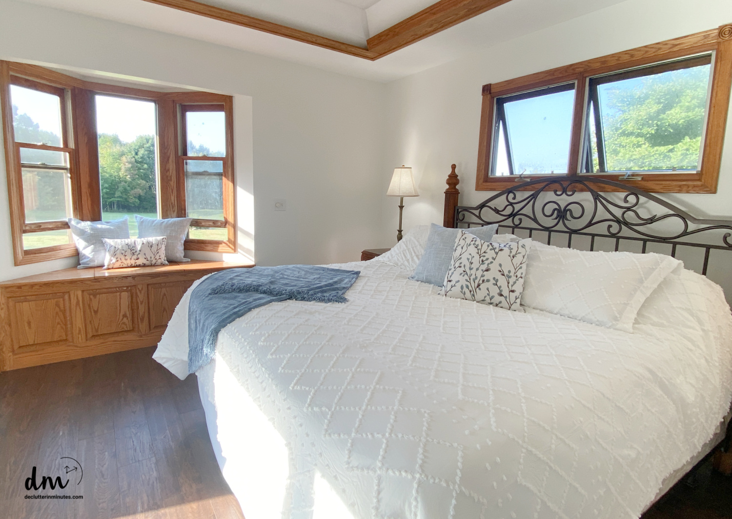 Declutter and Organize: How to Rearrange Your Bedroom - Declutter in ...